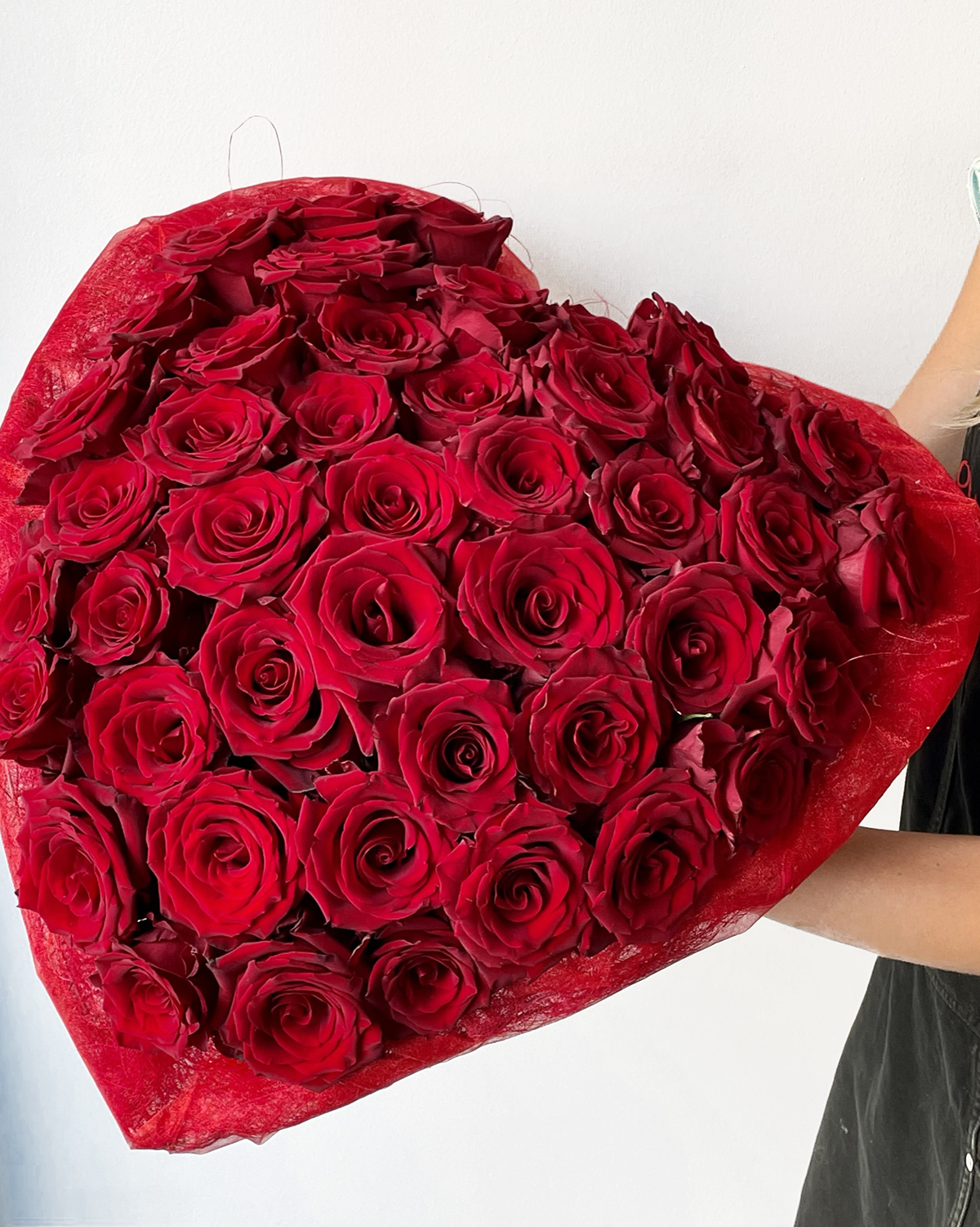 Suur südamekujuline roosikimp - Lillekuller Tallinnas ja Tallinna ümbruses